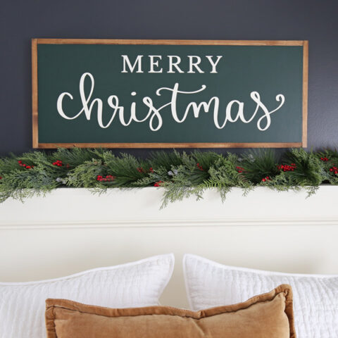 Christmas Sign DIY - Angela Marie Made