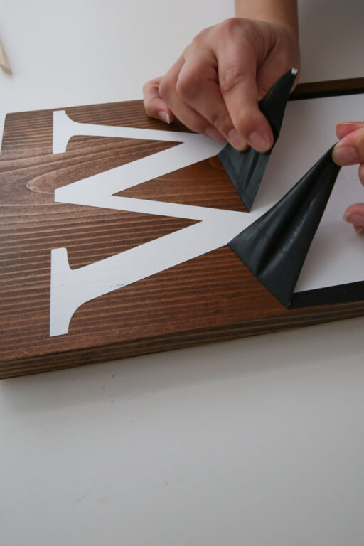 DIY Welcome Sign - Angela Marie Made